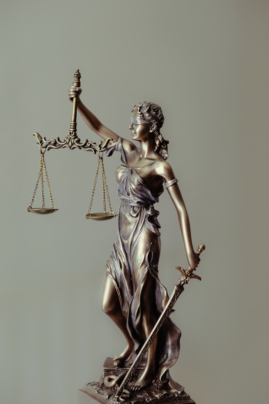 A Primer on the Civil Justice System for People Following a SCI